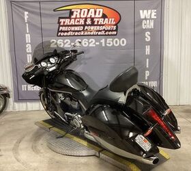 2015 Victory Motorcycles Magnum Metasheen Black over Super Steel Gray ...