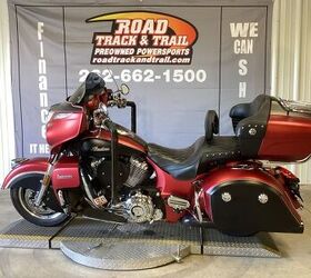 2017 Indian Motorcycle Roadmaster Icon Mesa Red Smoke & Thunder Black ...