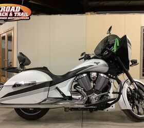 2016 Victory Motorcycles Magnum Suede Pearl White with Black & Silver ...