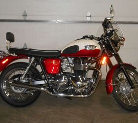2013 Triumph Bonneville T100 - Cranberry Red / New England White For ...