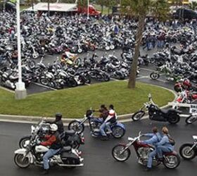 Myrtle Beach bike rallies still on | Motorcycle.com
