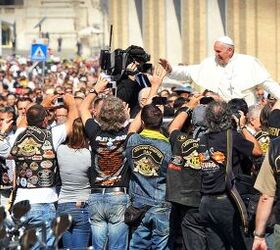 Pope Francis Blesses Harley-Davidson Riders for 110th Anniversary ...