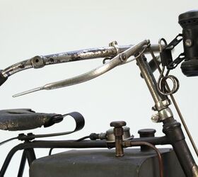 117-Year-Old Steam Motorcycle May Bring Record Bids at Auction ...