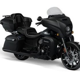 2024 Indian Roadmaster® Dark Horse® with PowerBand Audio Package | Motorcycle.com