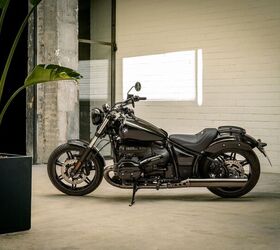 2025 BMW R 18 and R 18 Classic – First Look | Motorcycle.com