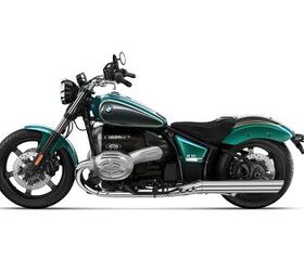 2025 BMW R 18 and R 18 Classic – First Look | Motorcycle.com