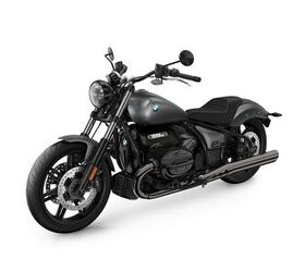 2025 BMW R 18 and R 18 Classic – First Look | Motorcycle.com