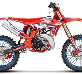 2025 BETA Xtrainer 300 | Motorcycle.com