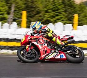 Crash Puts A Halt To Opening Day of 2026 Isle of Man TT | Motorcycle.com